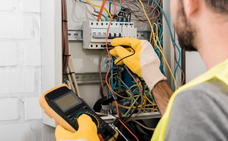 Signs Of Overloaded Circuits And How To Fix It - 2024 Guide - News Reporter